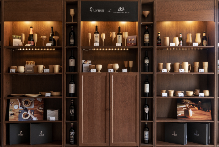 歴史あるワイナリーとのマリアージュ | RIVERET Official Site